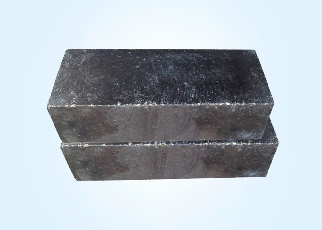 Black Magnesite Carbon Bricks , Magnesia Refractory Bricks For AC Arc ...